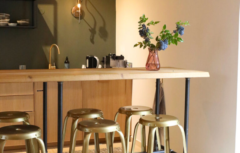 AYA House ⇒ Læs mere om AYA House ⇒ Besøg AYAHouse.dk